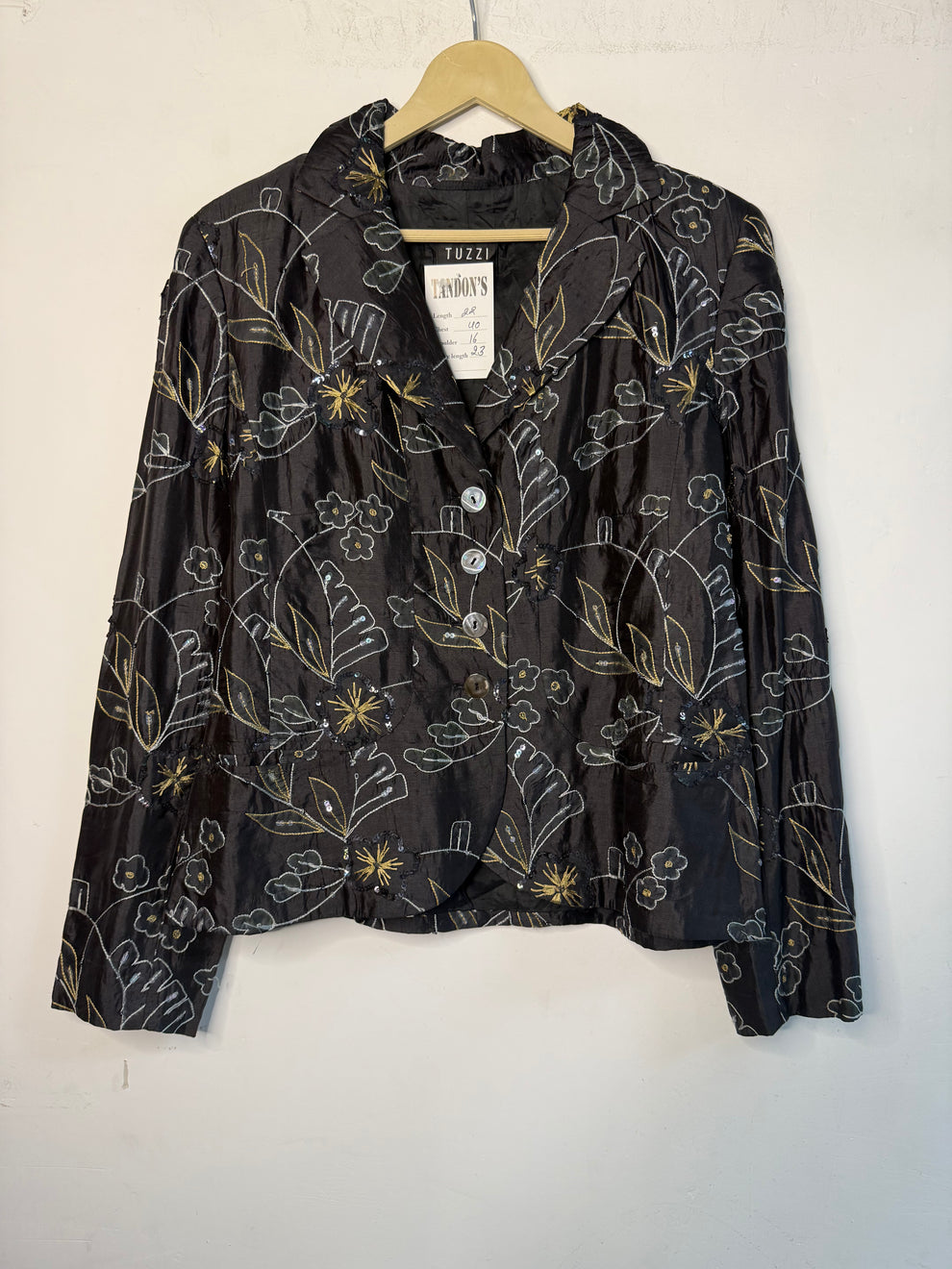Tuzzi Jacket – TANDDON'S